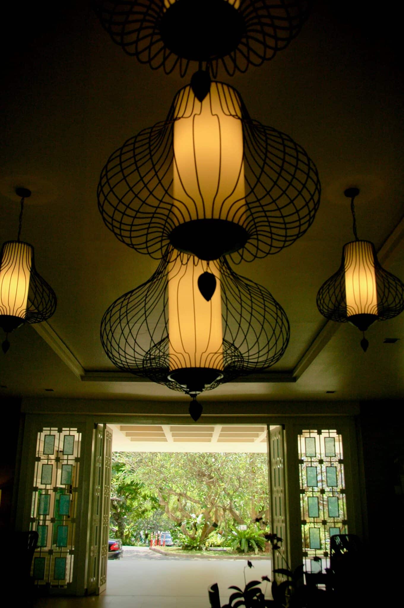 Quels luminaires design choisir dans un intérieur moderne